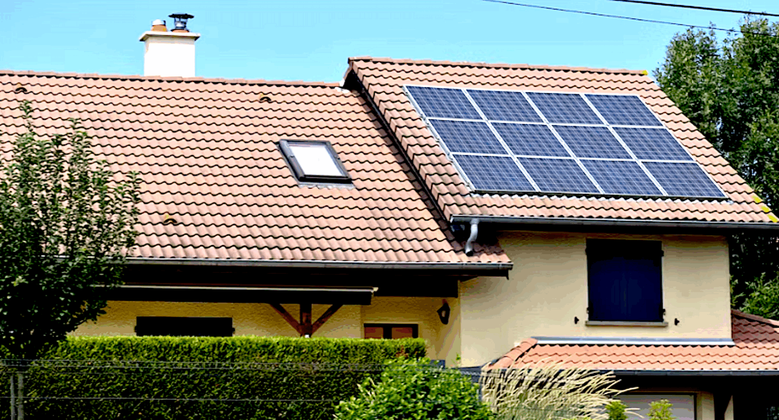 【2025年版】太陽光パネルのおすすめメーカー11選！家庭用・業務用に分けて徹底比較 – SolarTechLife